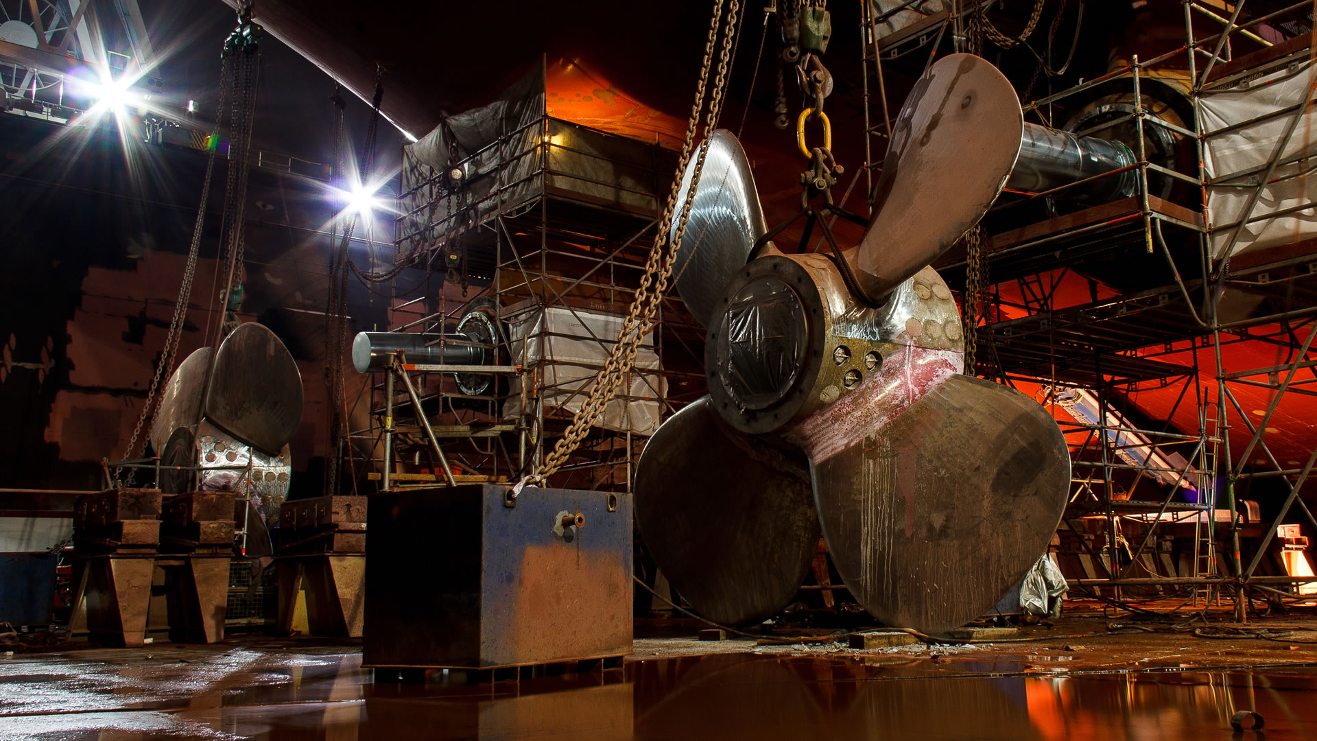 24/7 Worldwide Emergency Ship Repairs - Calvey Marine